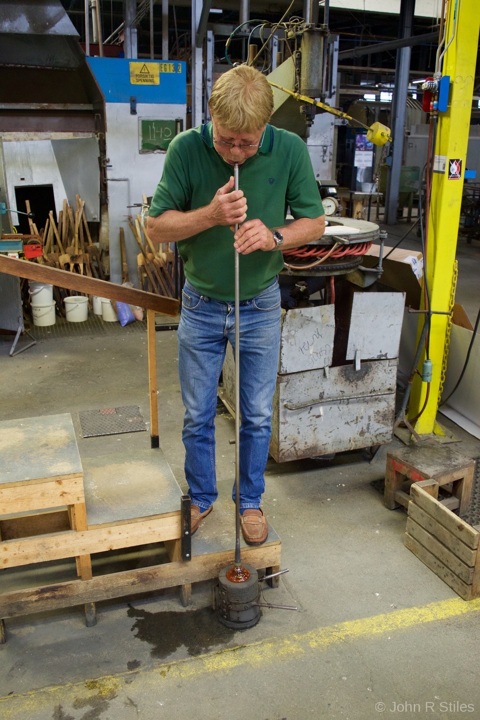 John Stiles Photoblog: Norway's master glassworkers