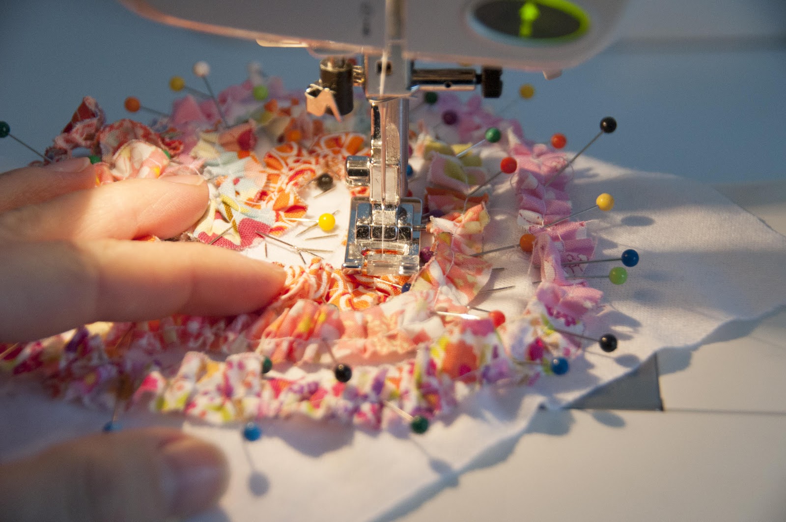 Aesthetic Nest: Sewing: Ruffled Rag Applique (Tutorial)