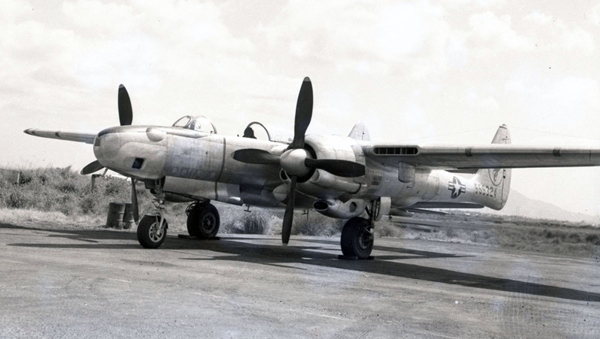 FDRA - Fuerza Aérea: Avión de reconocimiento: Northrop F-15 Reporter