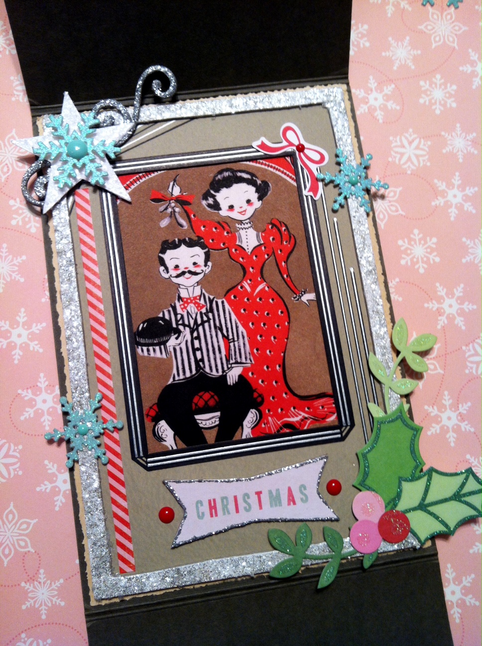 Two Crazy Crafters: Altered Vintage Christmas Frame Tutorial