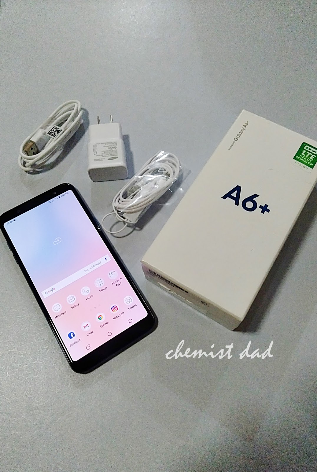 Unboxing Samsung A6+ Smartphone