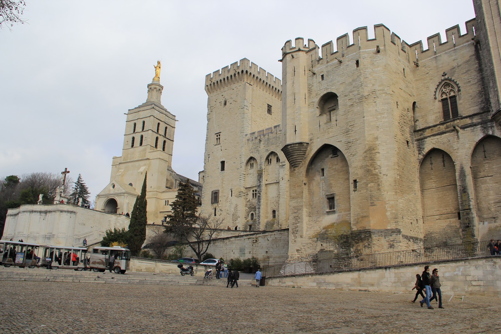 Life is a journey: Avignon, Aix-en-Provence and Carcassonne : romantic ...