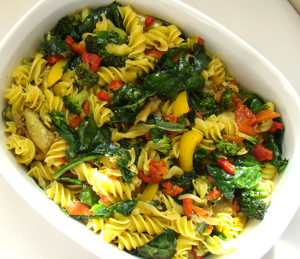 Phoenix Family Foodie Blog: Gluten Free: Greek Vegetable Rotini Bake