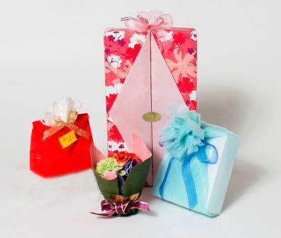 The Joy of Crafting: Creative Gift Presentation