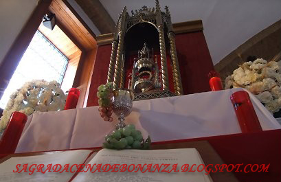 Sagrada Cena Bonanza: Altares