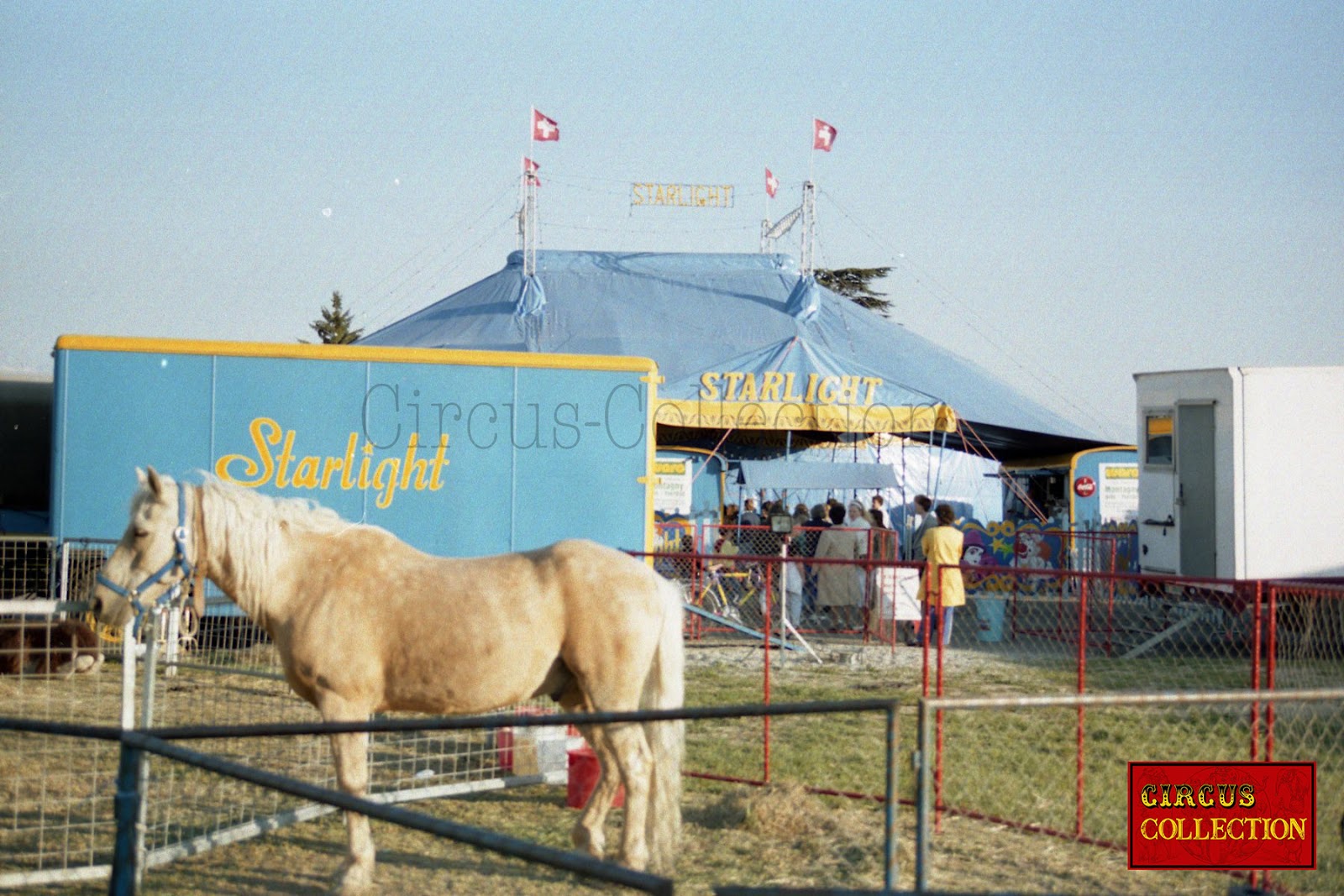 Circus -Collection: Circus Starlight, 1991, les installations