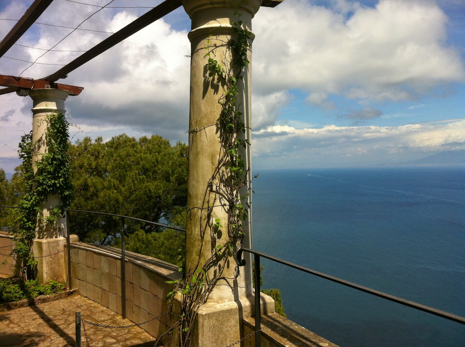 Sneak peek at Capri | A Little Further North