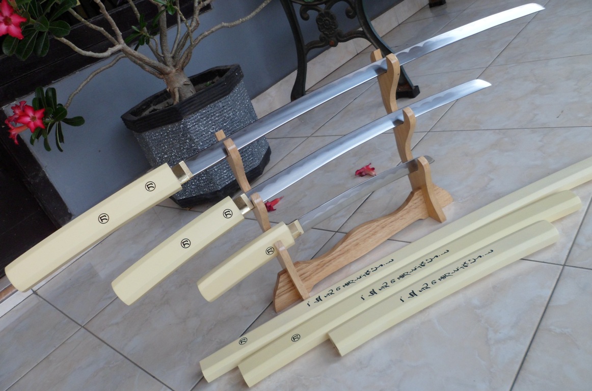 PEDANG SAMURAI MURAH (KATANA/WAKIZASHI/CUSTOM)
