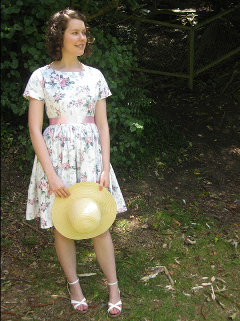 Simplicity Vintage Simplicity Dress 3831 pattern review by pinkcatflower