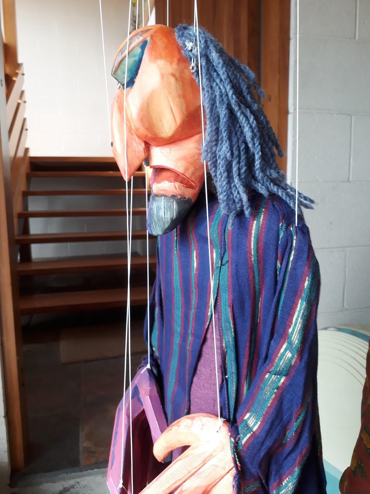 STRINGS ATTACHED PUPPET THEATRE NZ