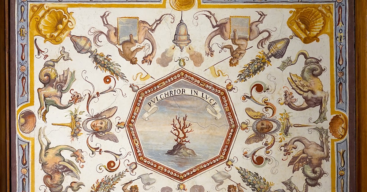 The Ornamentalist: Grotesque Obsession: Pulchrior in Luce