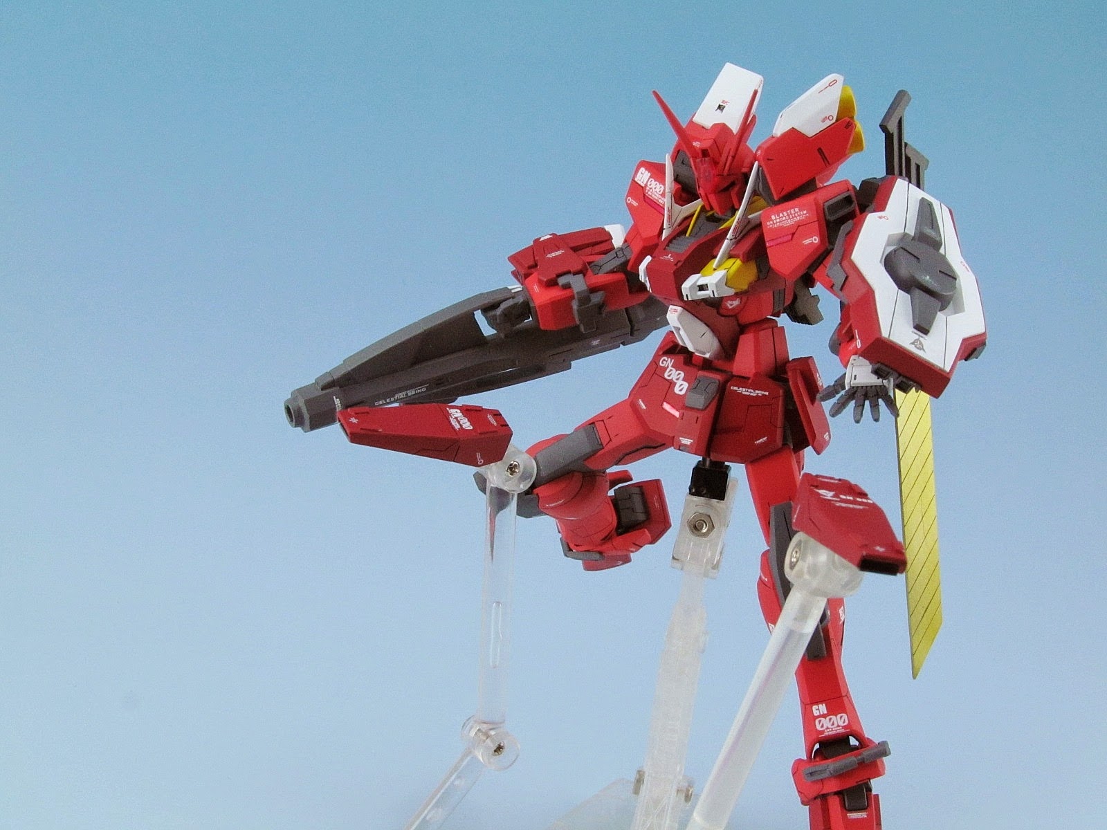 Gundam Family: HG 1/144 GN-000 O Gundam (Type A.C.D.) Custom Buil