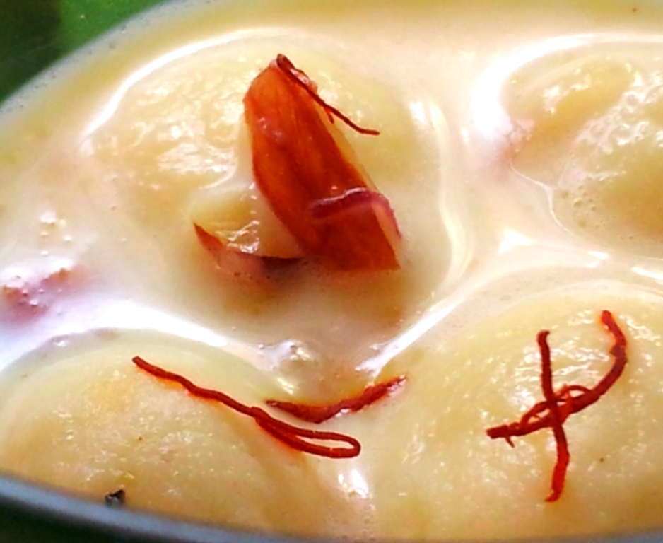 Flavors from my kitchen !: Mini Ras-Malai