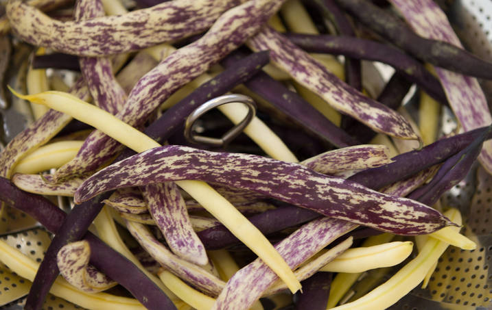 Recipe Resolution; A Culinary Adventure: Easy Dragon's Tongue Beans