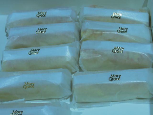 In Pinay's Tummy: "PASALUBONG" FROM MANILA: MARY GRACE CHEESE ROLLS