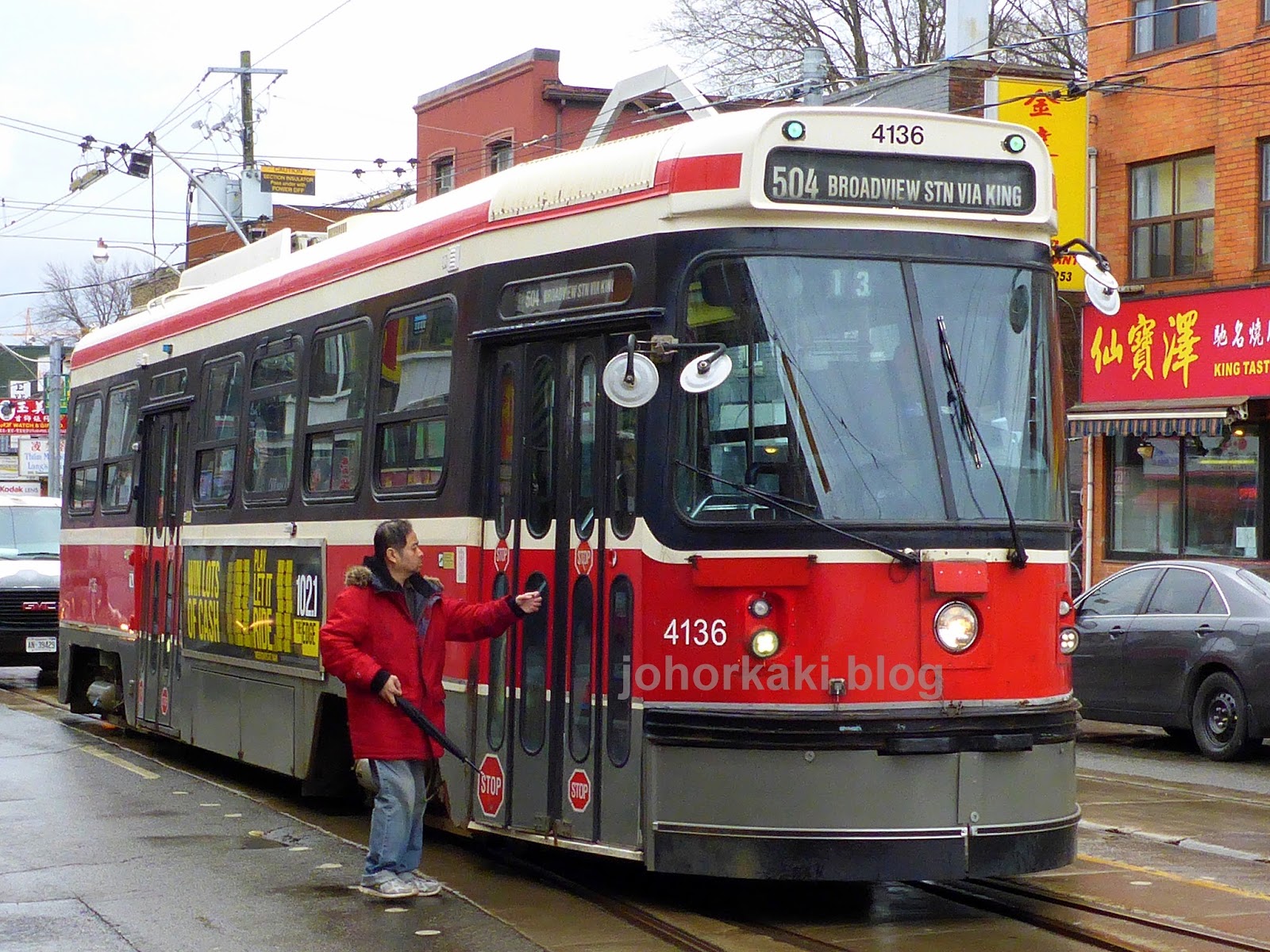 Toronto Streetcars |Johor Kaki Travels for Food