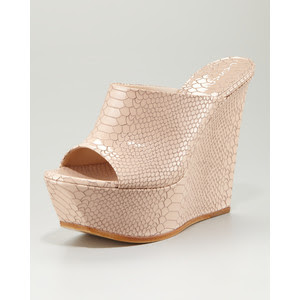Different Impression of Wedges Mules | Ladies Wedges Gallery