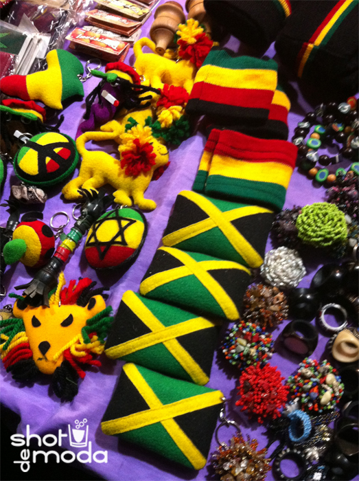 Reggae, outfits y sus colores - Shot de Moda