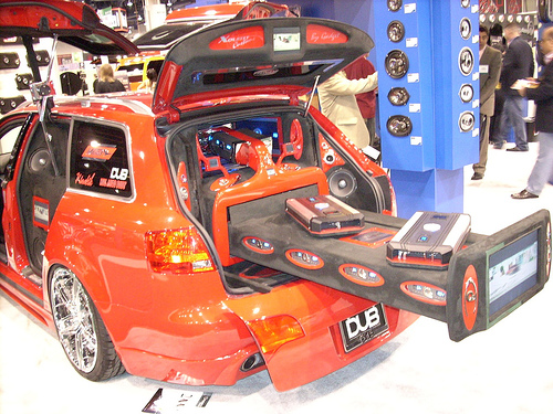PIMP my ride with speakers on it's back | High Technology Creations