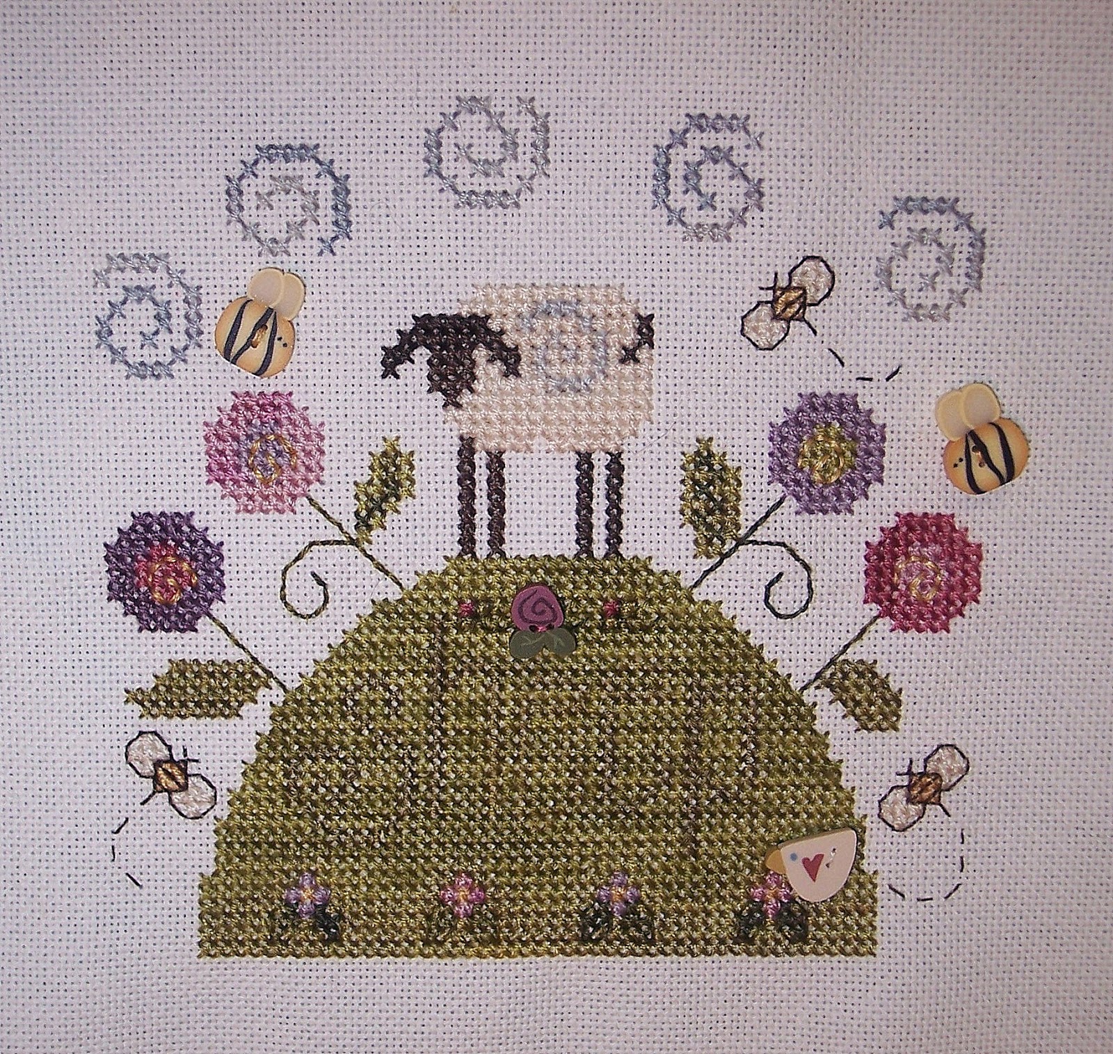 sewingly along...: More Stitching!