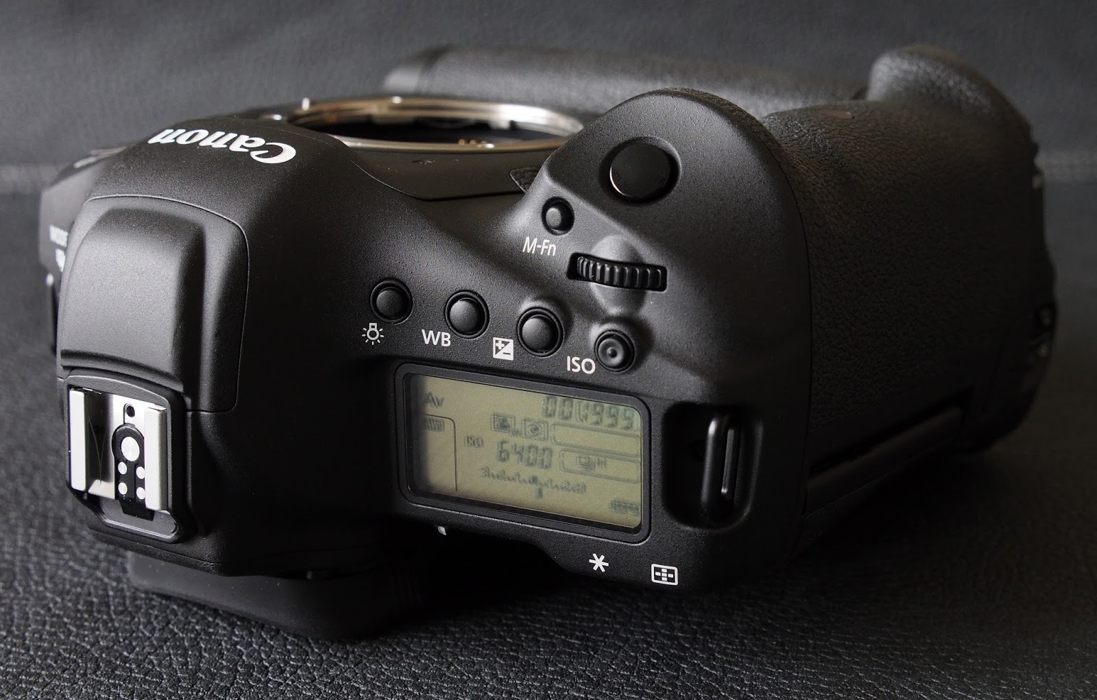 Advanced Digital Cameras | Digital SLR Camera | Best Digital Cameras UK