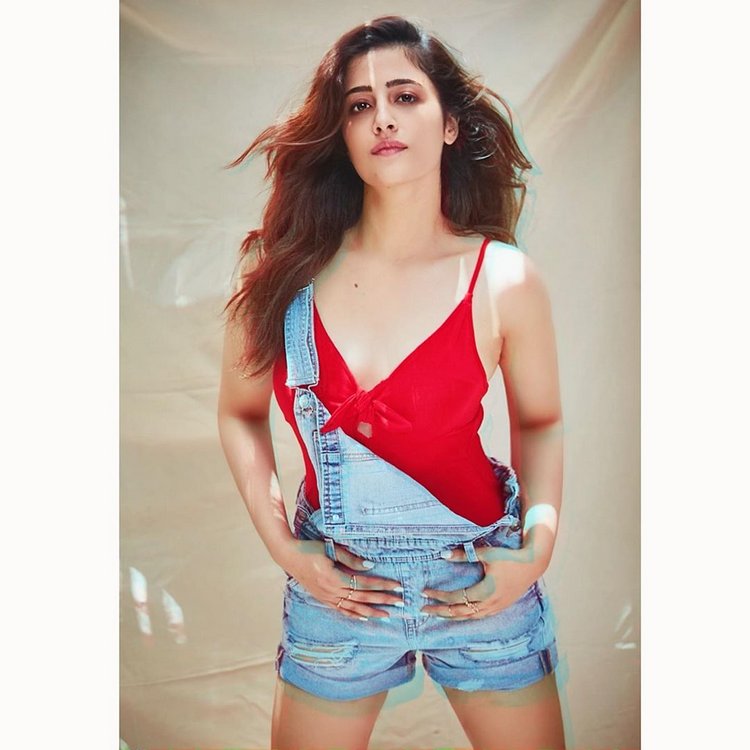 Nupur Sanon Recent Hot Photo Stills