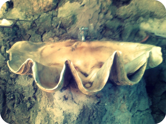 Peek to some unique pieces | diane wants to write