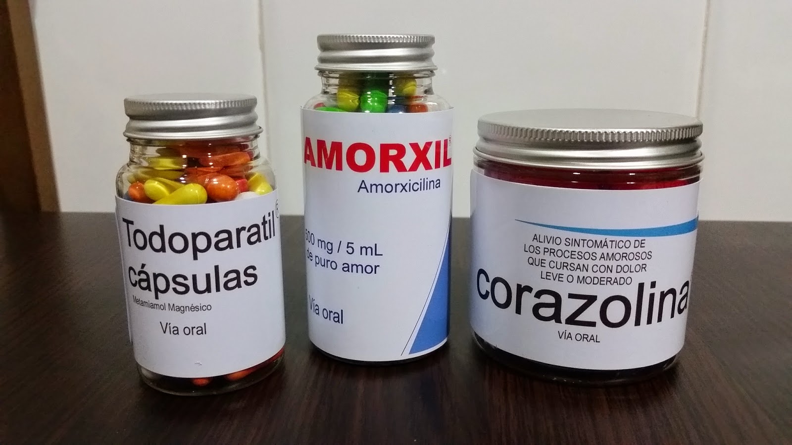 Ideas para la decoración de Fiestas Infantiles: Medicinas del Amor para ...