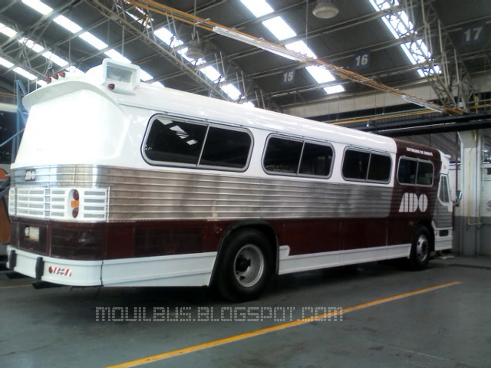 DINA OLIMPICO RESTAURADO AUTOBUSES DE ORIENTE.