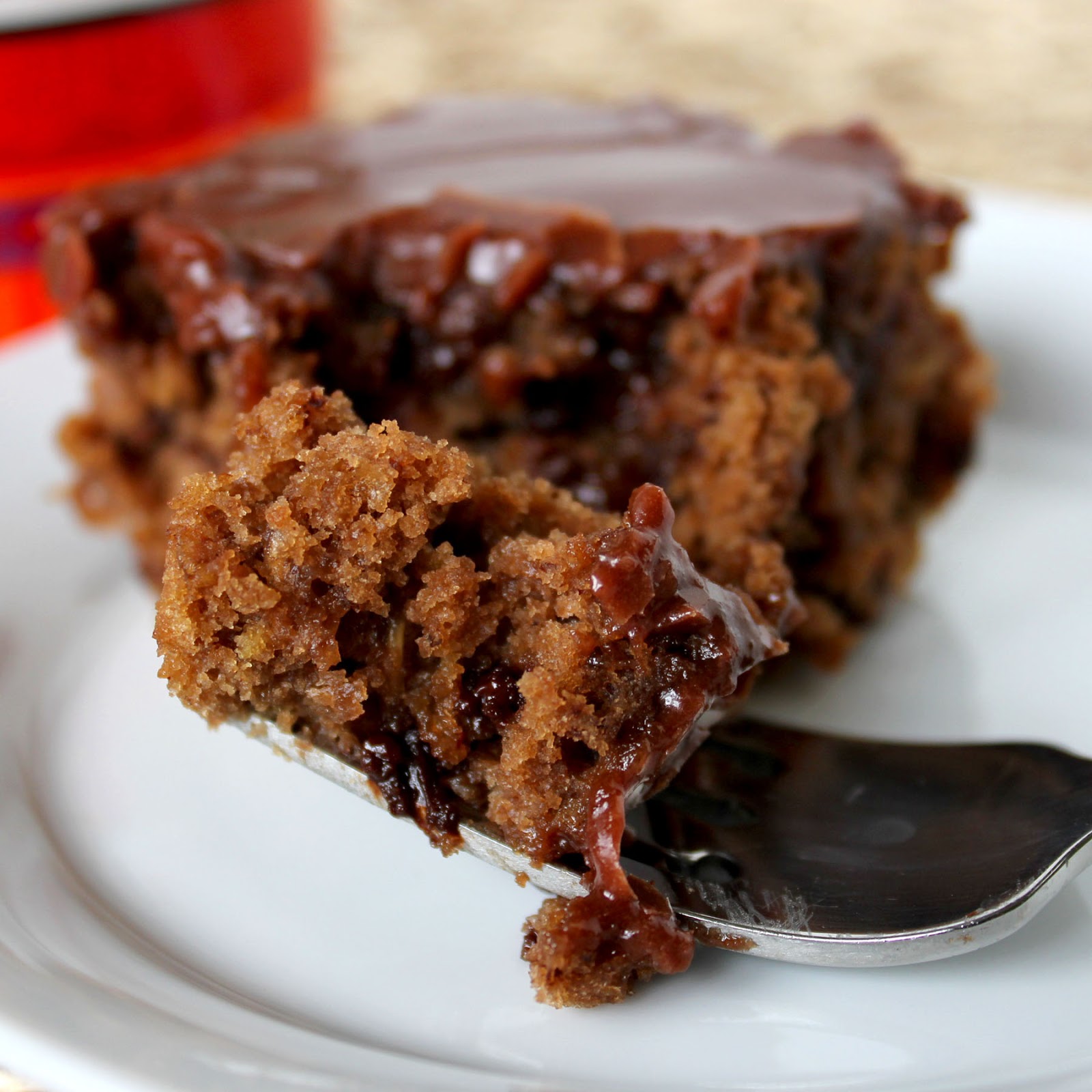 Leelabean Cakes: Chocolate Oatmeal Breakfast Cake