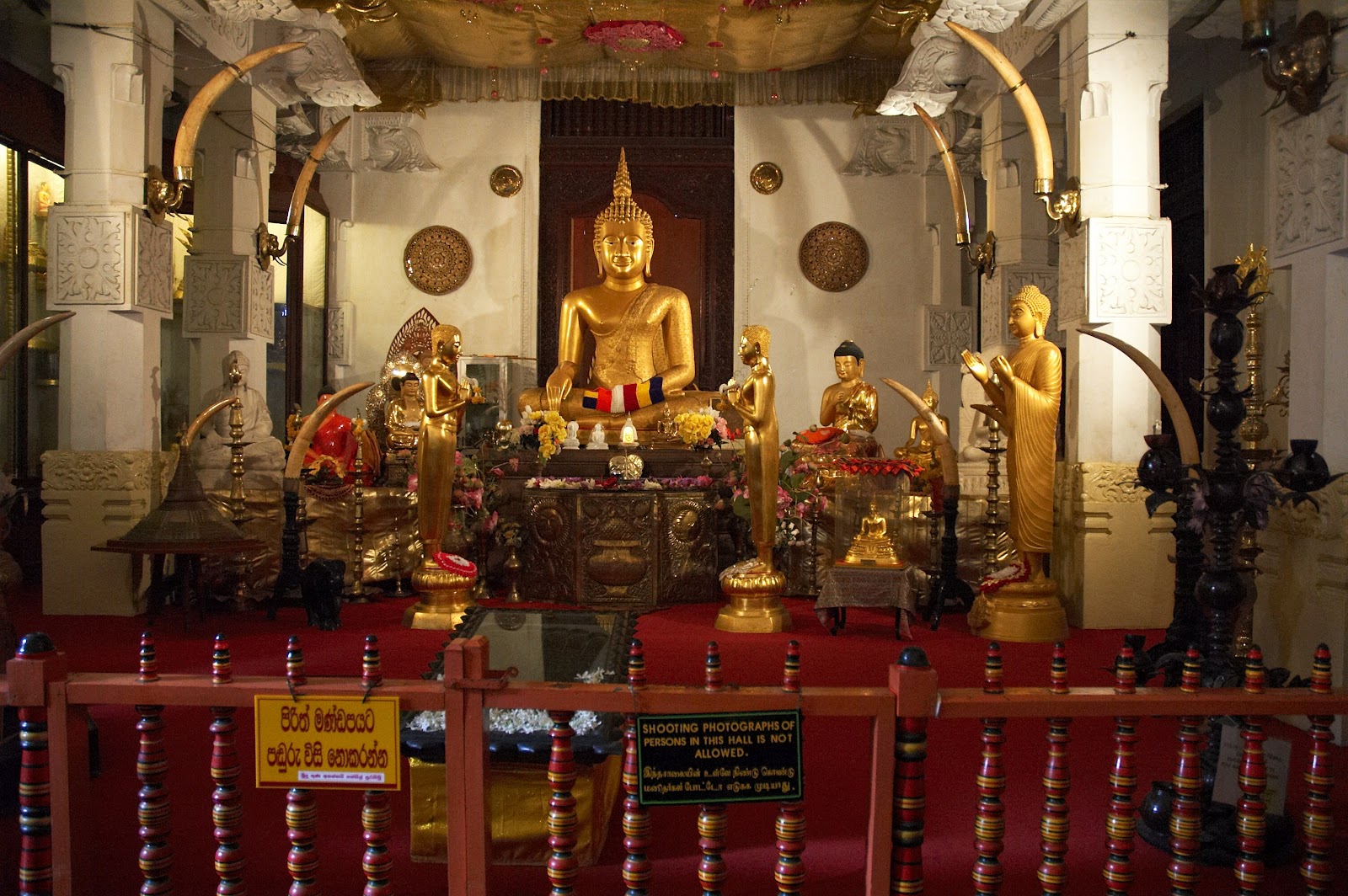 photos: Sri Dalada Maligawa