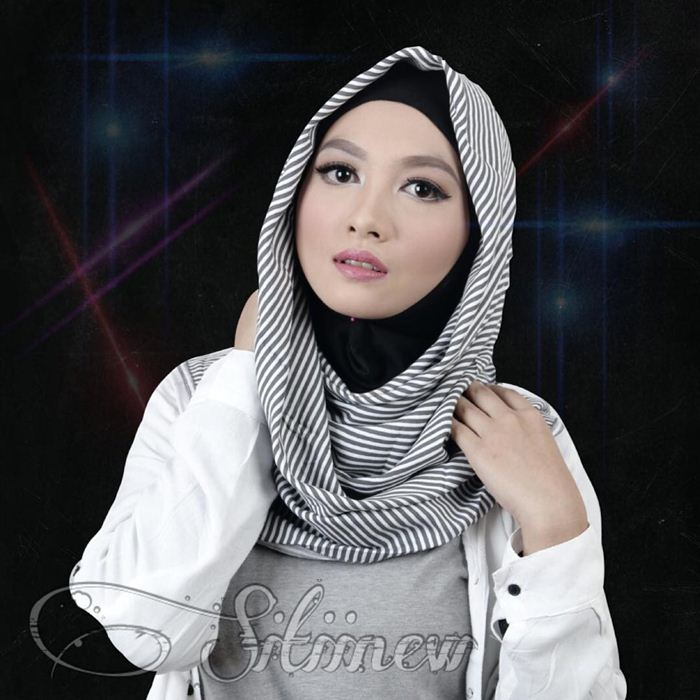 √ Siti Rohmah Kasir Cantik Indomaret - Indzign