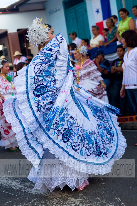 La Pollera de Panamá: Seleccion de fotografias de la Pollera de gala.