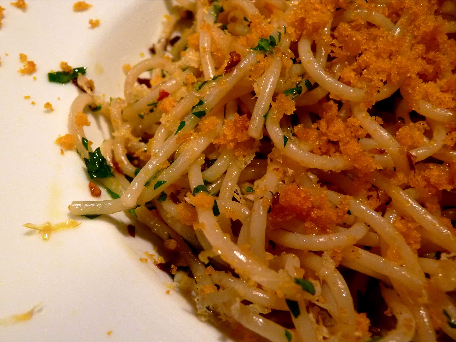 Rocket Lunch: Spaghetti alla Bottarga