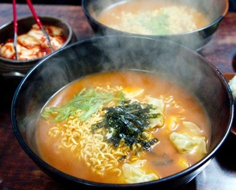 It's snack time!: History of Korea Ramyun / Ramen