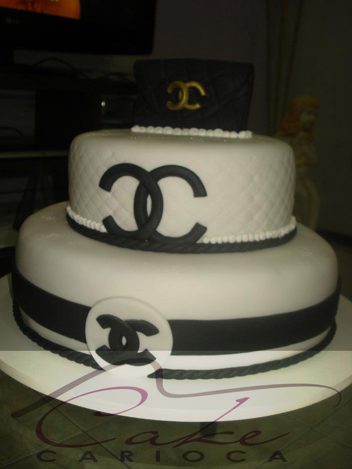 Cake Carioca: *** Bolo CHANEL II