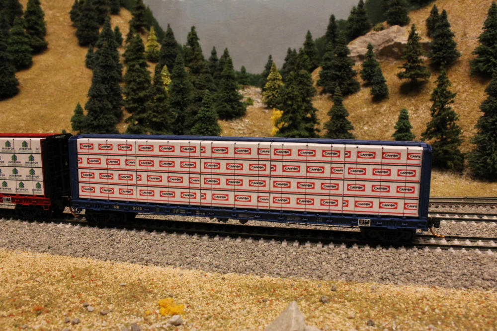 N Scale Addiction: 60' Lumber Loads List Keeps Growing