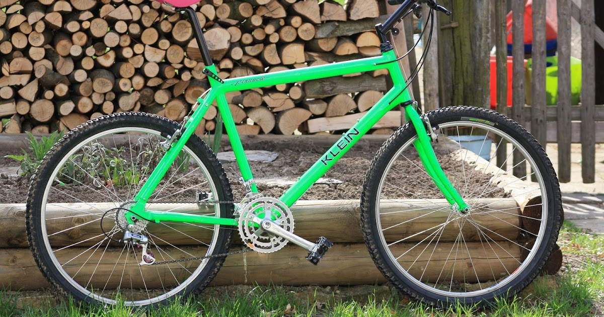 kleinfreundeweimar: Klein Pinnacle in BrightGreen, 22 Zoll