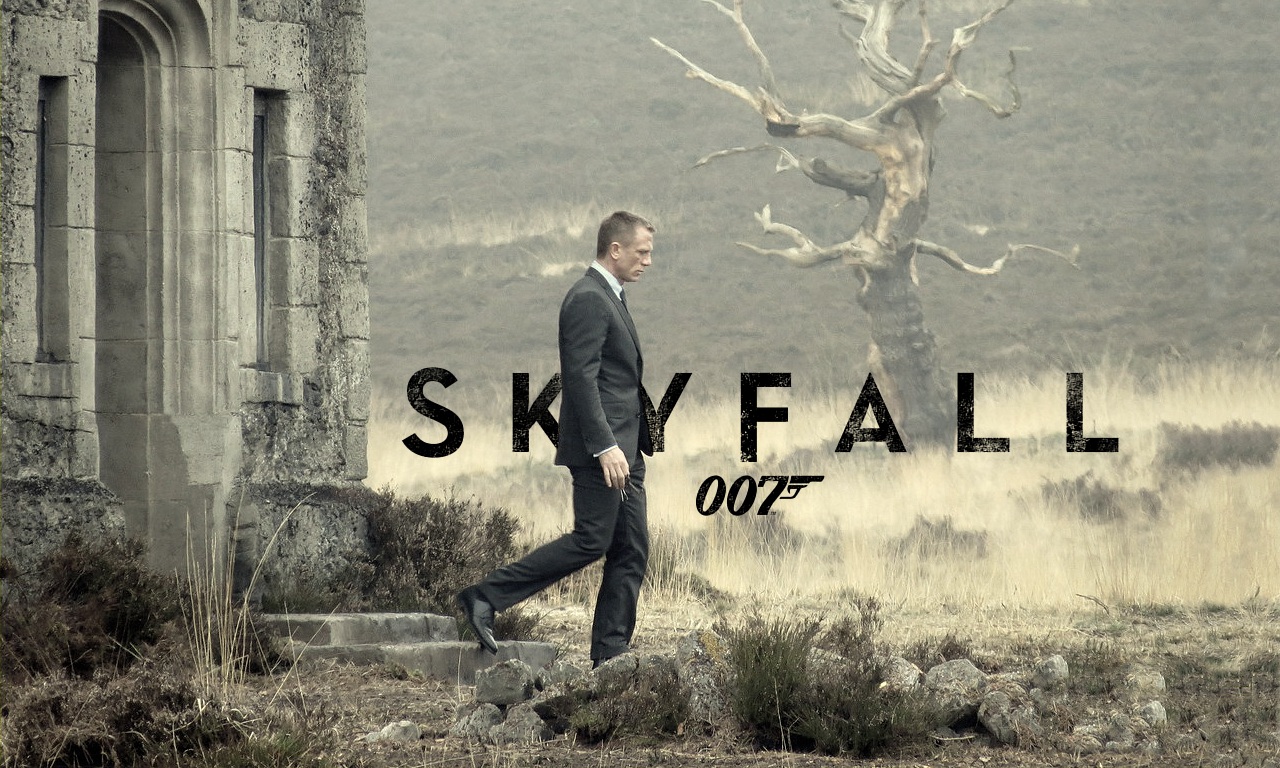 Leelee Sobieski Hollywood actress hot wallpapers: Skyfall Movie 2012 ... Leelee Sobieski Hollywood actress hot wallpapers: Skyfall Movie 2012 ...