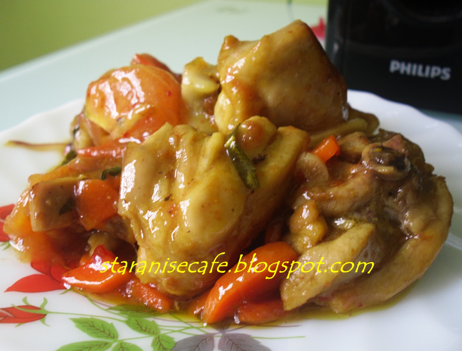 STARANISE CAFE: Ayam Sos Thai