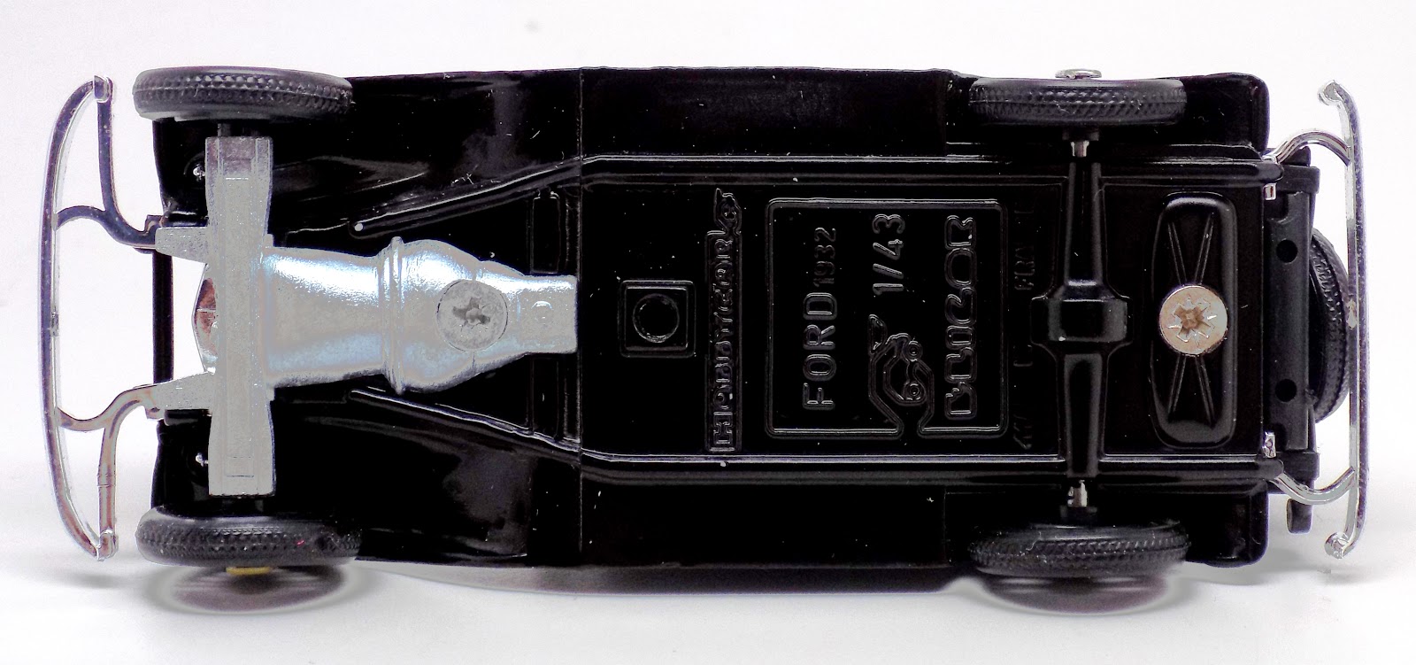 Toys and Stuff: Elicor 1/43 Scale Diecast 1932 Ford Police Squad Car