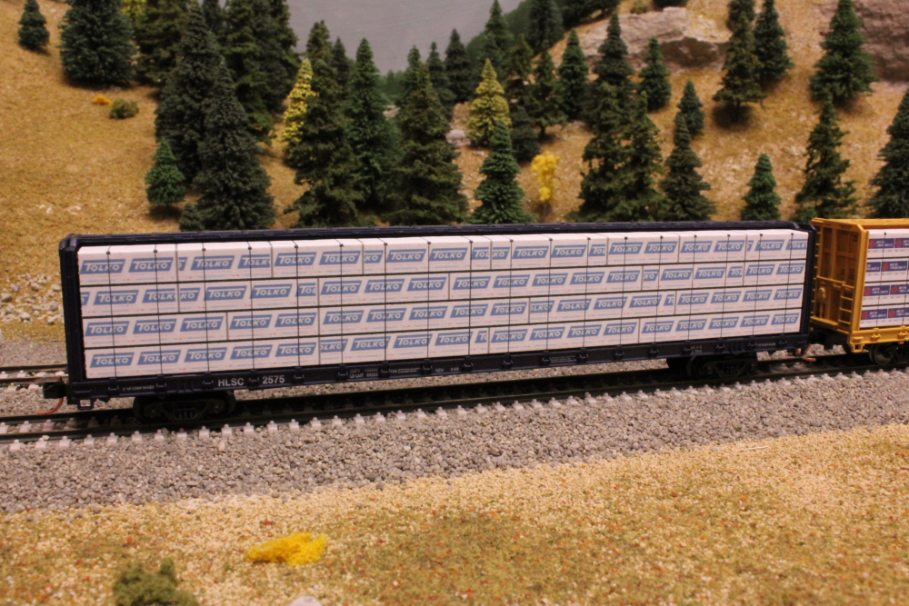 N Scale Addiction: Lumber & Gypsum Loads