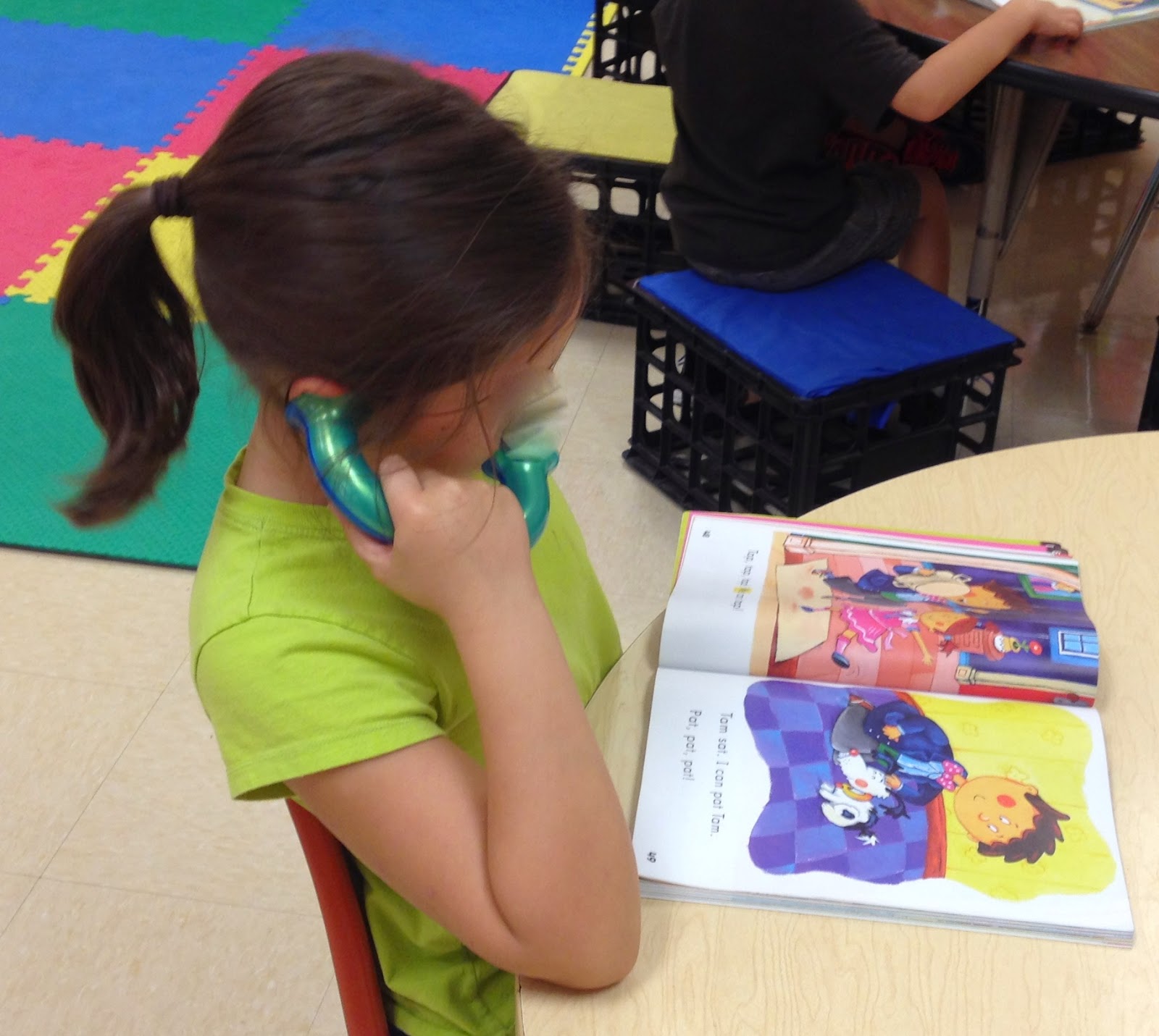 FIRST GRADE MON-STARS: MON-STAR CENTERS and a GIVEAWAY!!!