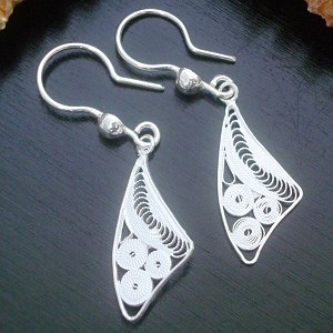 Filigree Jewelry, Indian Filigree Jewellery, Filigree Jewelry Designs ...