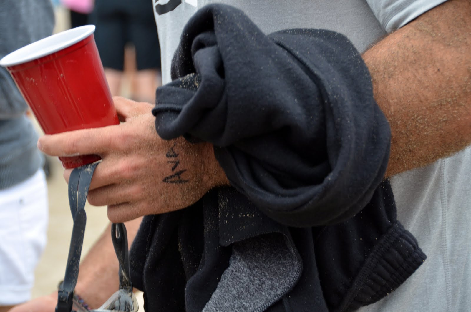 Jes' CrossFit Blog: 2011 Reebok CrossFit Games - Day 1