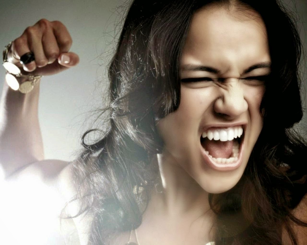 Top 100 Extremely Angry Whatsapp Status in English (Are You Angry On ...