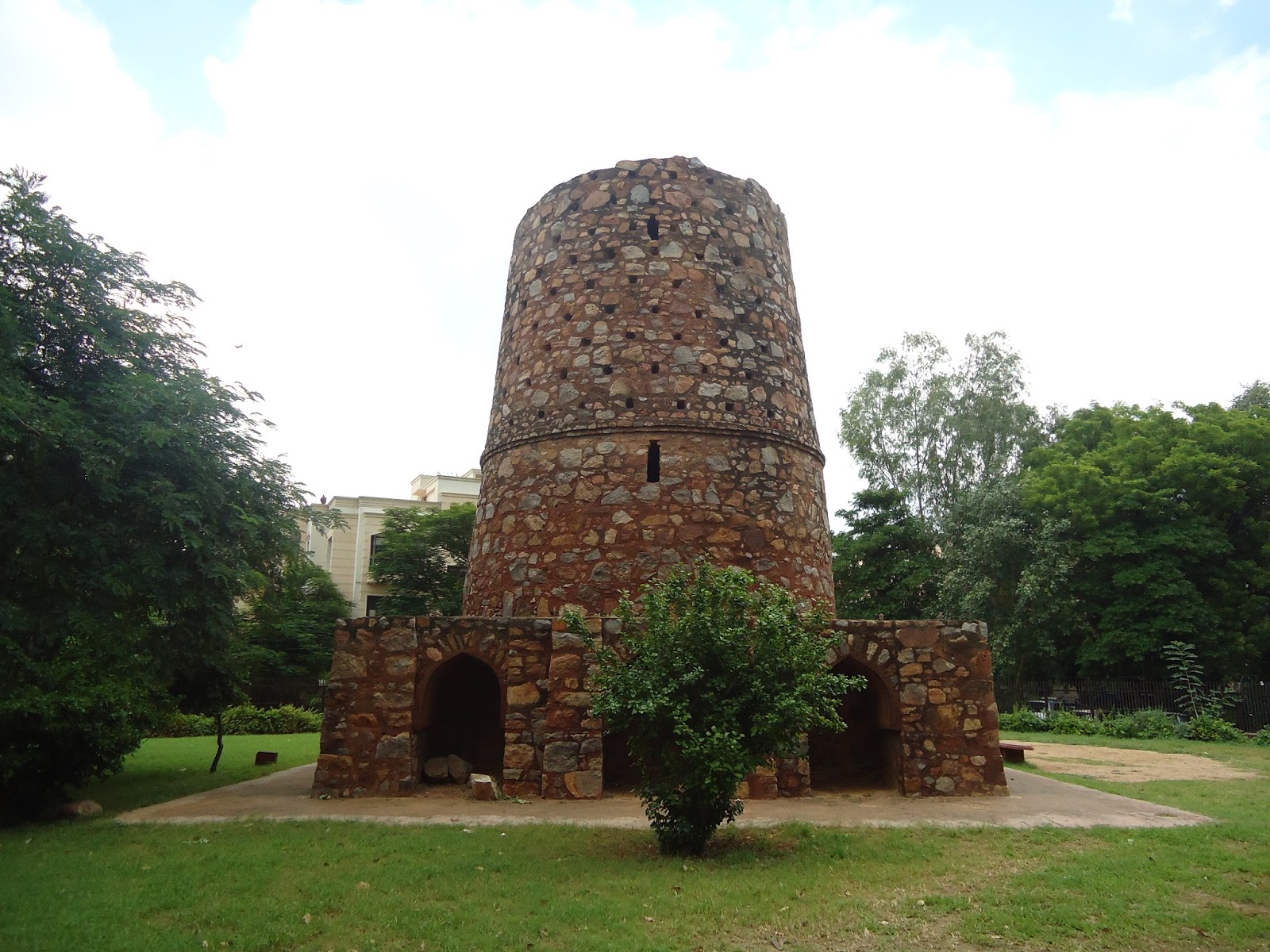 Delhi Heritage: Chor Minar at Hauz Khas.