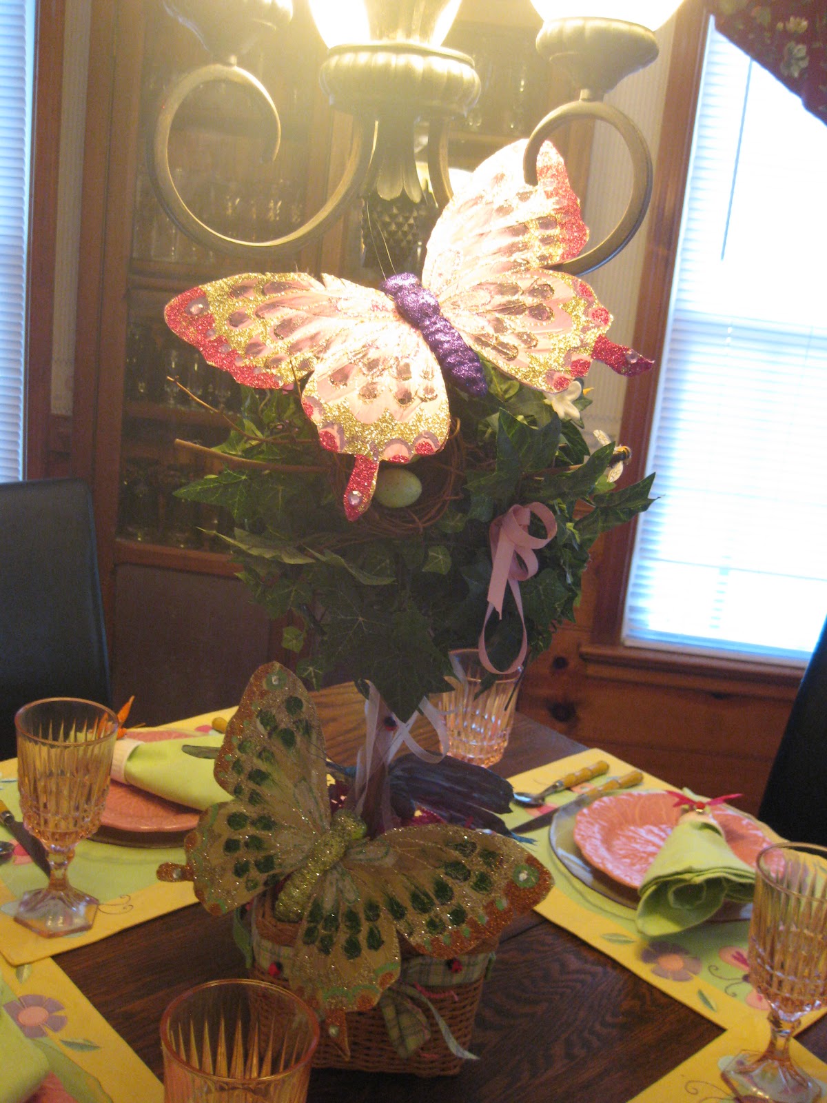 Mid-Atlantic Martha: Butterfly Tablescape