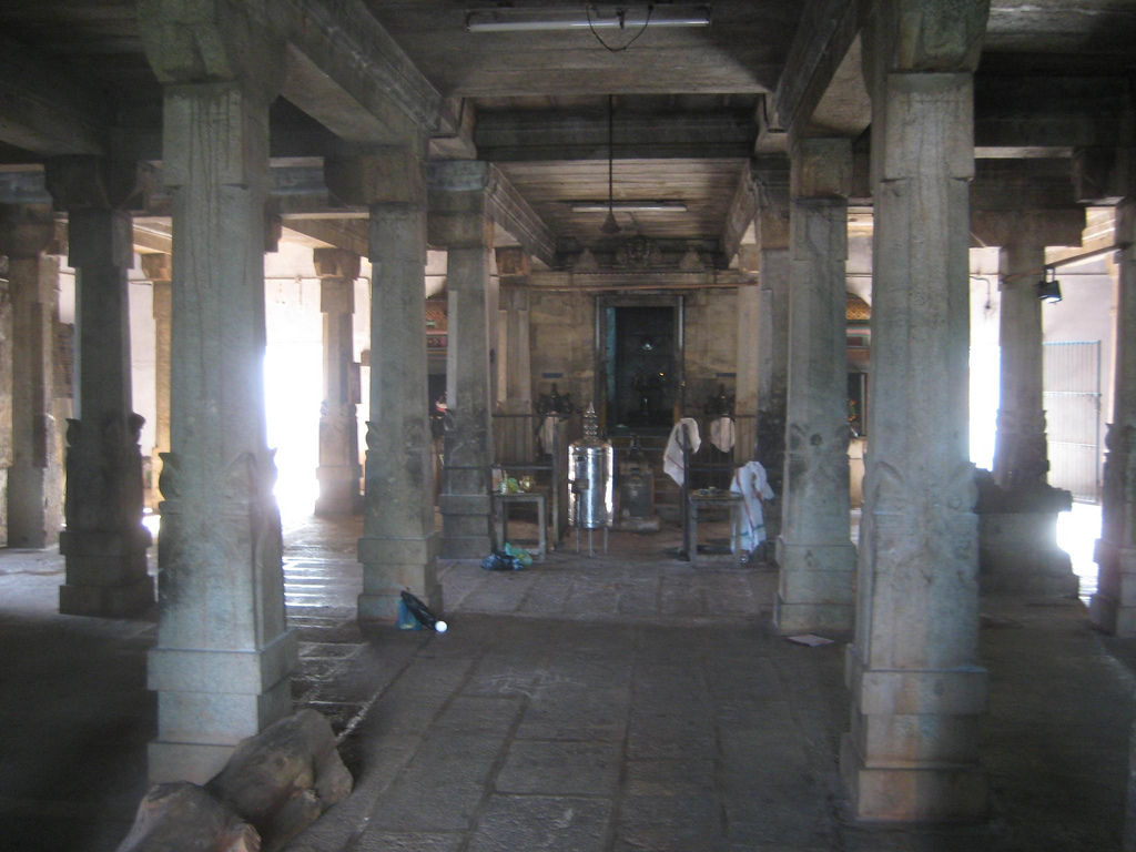 Tamilnadu Tourism: Oondreeswarar Temple, Poondi – The Temple