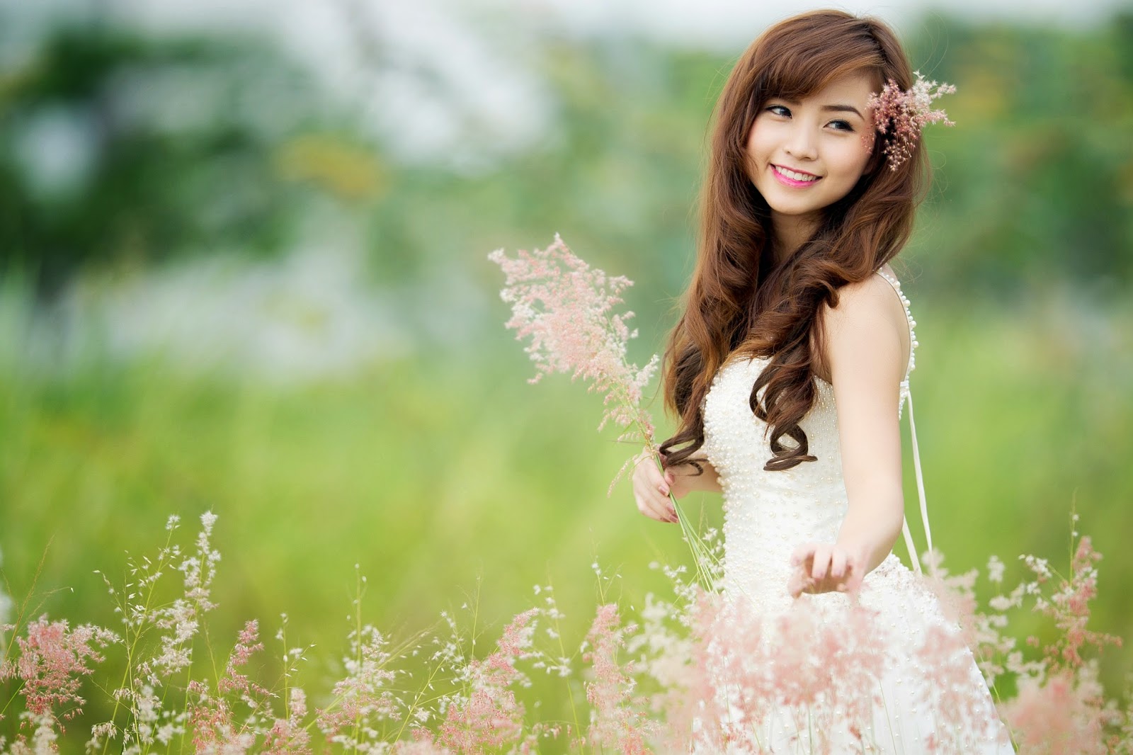 Wonderful Picture: Hình Nền Gái Xinh Cực Dễ Thương Cho Máy Tính